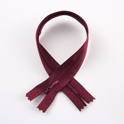 China Lightweight Sport Semi Auto Lock Zipper #3 Invisible Nylon Zipper Impact Resistant for sale