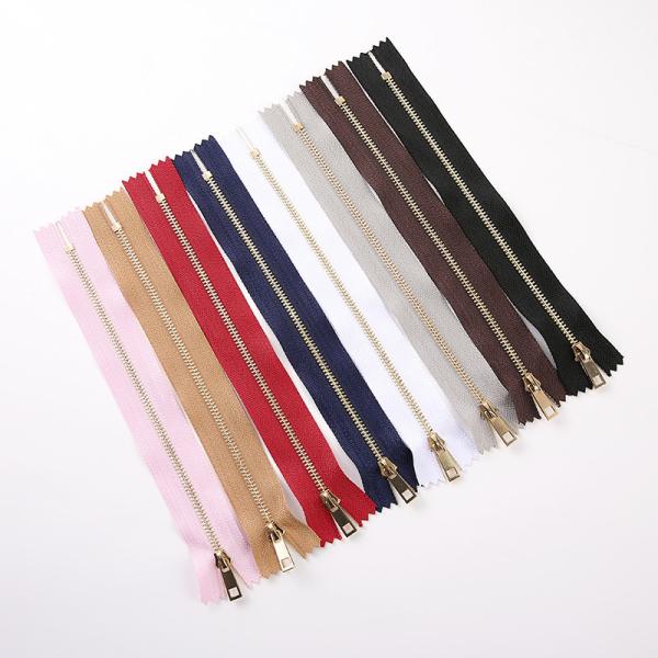 Quality Anti Rust Heavy Duty Metal Zipper #3 Closed End Zipper Smooth Operation for sale