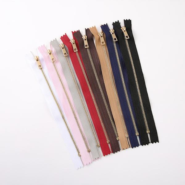 Quality Anti Rust Heavy Duty Metal Zipper #3 Closed End Zipper Smooth Operation for sale