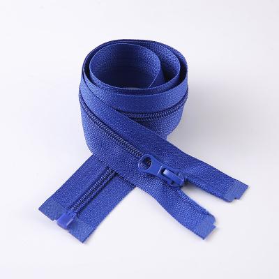 China Daily Use Compact Nylon Teeth Zippers 3# Smooth Sliding For Home Textiles for sale