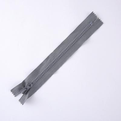 China Fast Fashion Functional #5 Resin Zipper Eco Friendly Close End Durable Zipper for sale