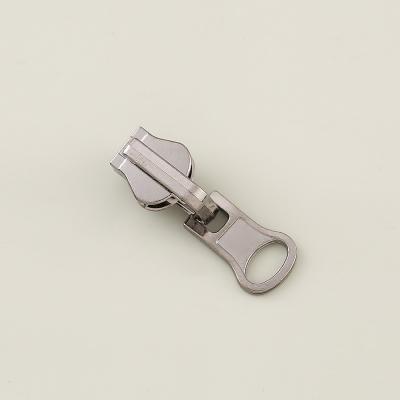 China Resin Reversible Slider Zipper Pull #3 - #8 Sustainable Matte Recycled Finish for sale
