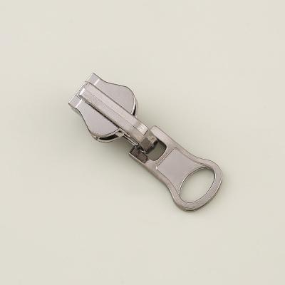 China Resin Reversible Slider Zipper Pull #3 - #8 Sustainable Matte Recycled Finish for sale