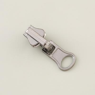 China Versatile Resin Reverse Zipper Slider #3 - #8 Engineered Dual Action Performance for sale
