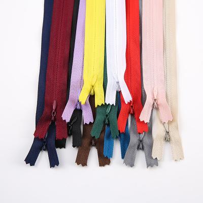 China Lightweight Invisible #3 Nylon Coil Zipper Seamless Closed End Zipper For Cycling Pockets for sale