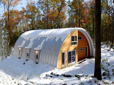 China Customizable Prefab Steel House Ideal for Residential Accommodation Painted or Hot Dip Galvanized for sale