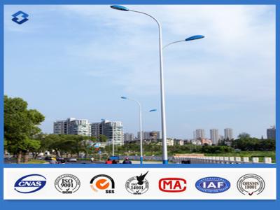 Cina 6m - 12m Alta luce LED illuminazione stradale Hot Dip galvanizzato palo d'acciaio in vendita