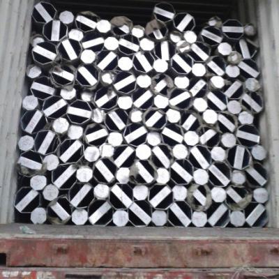 Cina 45ft Due sezioni Distribuzione ottagonale Galvanizzato Polo di potenza elettrica Trasmissione Polo di acciaio tubolare in vendita