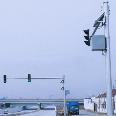China 3mm Pool van het Dikte galvaniseerde de Hete Onderdompeling van Veelhoekige Verkeerslicht met Astm A 123 Te koop