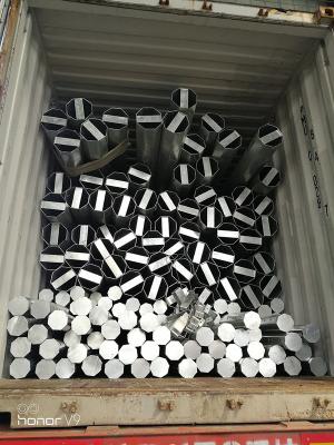 Cina 30FT hanno galvanizzato Palo d'acciaio con alta saldabilità di resistenza della corrosione buona in vendita