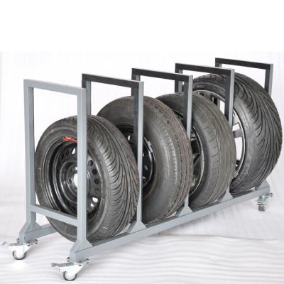 Китай Modern Black Metal Tire Display Rack with Adjustable Height Wheels and Sturdy Design продается