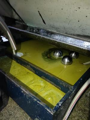 China Machine Tool Coolant Filtration Systems CNC Oil Water Separator Emulsion Purification for sale