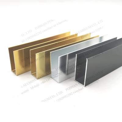 Cina Profili per finestre in alluminio Colore oro argento lucido personalizzato con canale a U in vendita