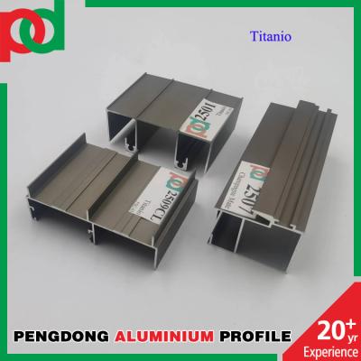 China Het poeder bedekte het Aluminiumprofielen van de 5,8 Meterslengte T5 voor Vensters en Deuren met een laag Te koop