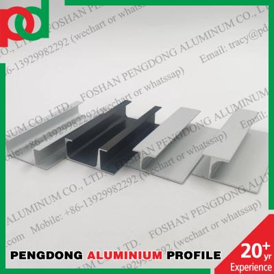 China Geanodiseerde Kleur 6063 Aluminiumprofielen voor Glijdende Garderobedeuren Te koop