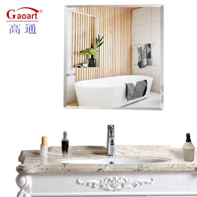 Cina Macchiaio montato a muro montato camera da letto appesa vestiario specchio da bagno per stile di design moderno in vendita