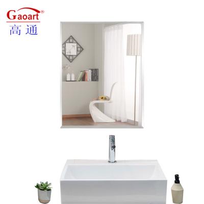 Cina Macchiaio montato a muro montato camera da letto appesa vestiario specchio da bagno per stile di design moderno in vendita