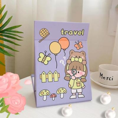 Cina Mini Round Pocket Vanity Heart Shaped Makeup Specchio Compatto per il Touch-Up in vendita