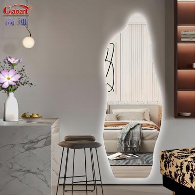Cina Moderno design Touch Switch Led Light Bagno doccia vetro intelligente Vanità Mural Mirror in vendita