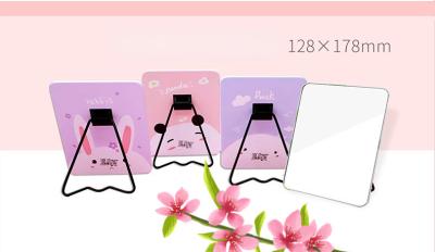 Cina Viaggiare in piedi Carino Top Make Up Tavolo cosmetico con specchio di metallo e vetro in vendita