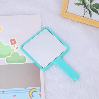 Cina Specchio per mani cosmetici per viaggi personalizzato con logo extra e vantaggi di trucco in stile moderno in vendita
