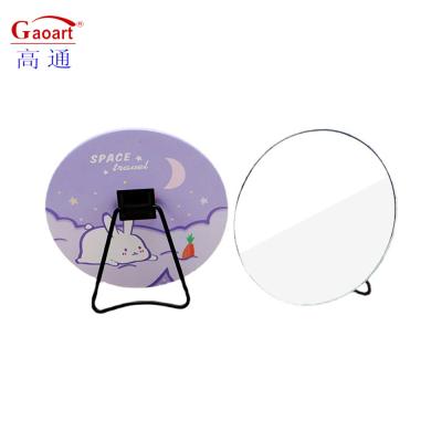 Cina Mini specchio a forma di cuore per decorazioni personalizzate di casa di moda e design regolabile in vendita