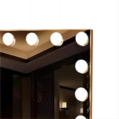 中国 Upgrade Your Vanity to Hollywood Standards with Hollywood Mirror 販売のため