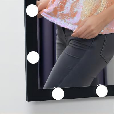 Cina Experience the Ultimate Vanity Makeover with Hollywood Mirror in vendita