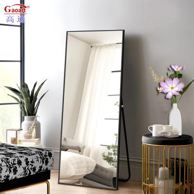 Cina Crea uno spazio meraviglioso con specchi in cornice e design versatile in vendita
