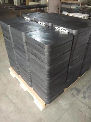 China Black color square hdpe recycled crane foot outrigger pad with round corners for sale