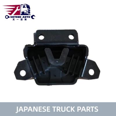 China Japanese Truck Parts Gearbox Mounting 1-53225316-0 For ISUZU Engine FVR FVZ 6WF1 10PE1 6SD1T Truck ISUZU BUS PARTS for sale
