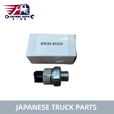 China Japanese Truck Parts Engine Oil Pressure Switch 83530-E0250/83530-E0220 For HINO 300 700 DYNA TRUCK N04C J05E P11C Hino Truck Parts for sale