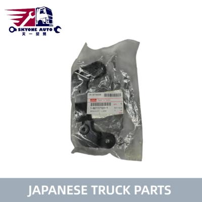 China Japanese truck parts Lamp Bracket 1821171011 1-82117101-1 for ISUZU Truck ISUZU TRUCK PARTS for sale