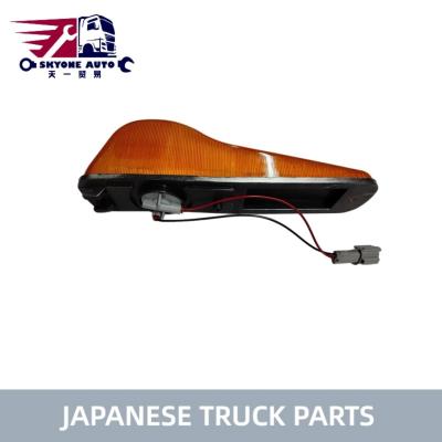 China Japanese truck parts Door Signal Lamp 1-82210227-0 1-82210228-0 for ISUZU CYZ FVZ CXZ81K 10PE1 Truck ISUZU TRUCK PARTS for sale