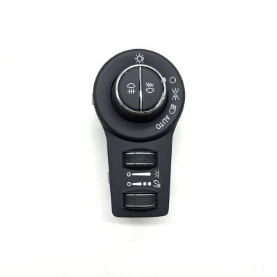 Cina Il metallo di plastica LED automatico nero si accende con tecnologia dei sensori per Jeep Free Light in vendita