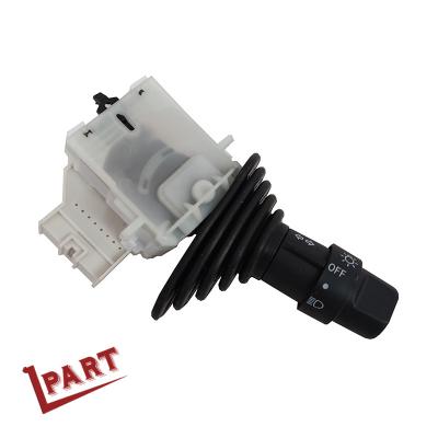 Cina Parti ed accessori del carrello elevatore dell'interruttore della luce del carrello elevatore del Giappone 8F 57440-12470-71 in vendita