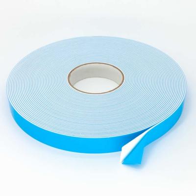 中国 50m 工場価格ログロール溶剤アクリルフォーム両面粘着 PE フォームテープ 販売のため