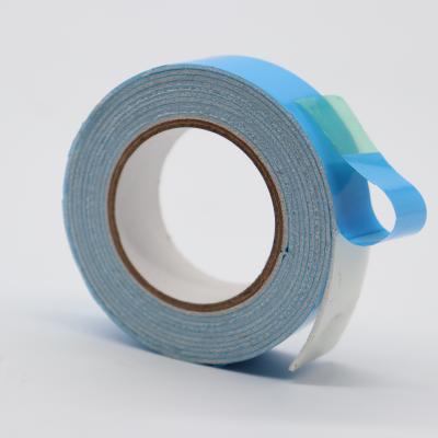 Cina Nastro in schiuma acrilica PE 1 mm Isolamento termico a celle aperte Bobina con bordo morbido in vendita