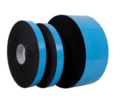 Cina 0.8mm 1mm 1.5mm 2.0mm Nastro biadesivo in schiuma PE a specchio automatico con rivestimento rosso verde blu carta 66 metri in vendita
