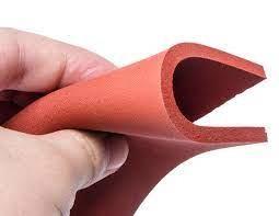 Cina Morbida spugna di silicone schiuma antiscivolo ignifuga a celle chiuse resistente al calore in vendita