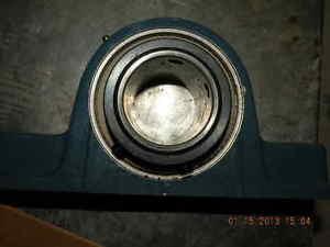 China NEW SKF SYE 2.3/16H Roller Bearing Pillow Block for sale