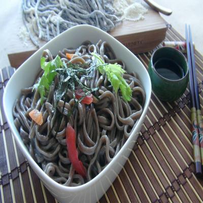 China Organic and vegetarian black rice pad thai noodle for sale