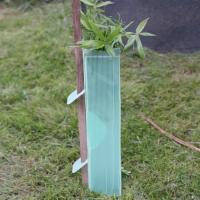 China Hollow PP Corflute Tree Guards Triangle Twinwall Plastic Tree Wrap for sale