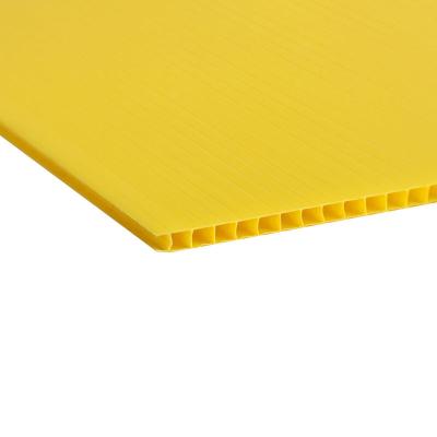 Cina il doppio strato gemellato dello strato del polipropilene della parete di 4mm ha ondulato gli strati di plastica in vendita