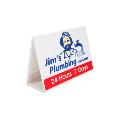 Cina Rigid Customized PP Roster Sign Corplast Signs Shopping Mall Name Card in vendita