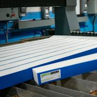 China Mantis Waterjet Cutting Bricks provide a stable cutting surface, improving efficiency and reducing costs. for sale