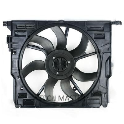 Auto van de de Koelventilatorradiator van de Delen Elektrische Motor de Ventilatorassemblage 17428509741 voor BMW F18 600W