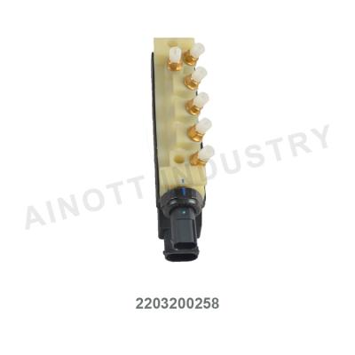 China Vorderer Luft-Suspendierungs-Kompressor für W220 Luftpumpe-Ventil 2203200258 a2203200258 2203202438 zu verkaufen