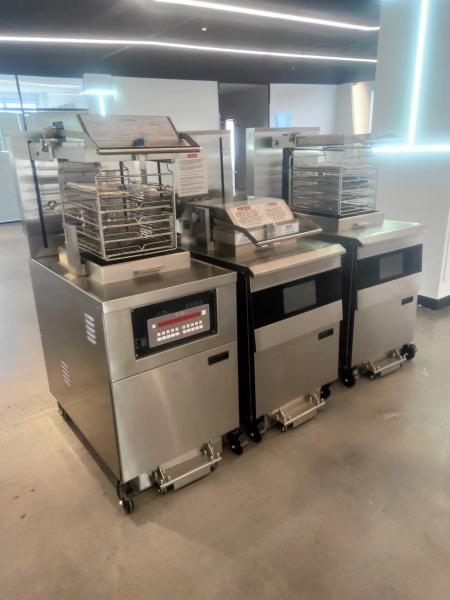 Quality 8HD Electric 17KW 380V 55L 5 Fry Tray Big Productivity Broaster Chicken Pressure for sale