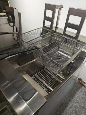 China 21.4KW Double Tank 11.6L+21.5L Digital Computer Panel Electric Chips Open Fryer Machine for sale